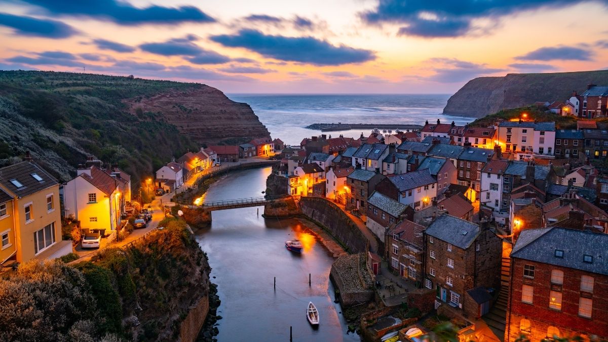 Towns Of Yorkshire Deep Dive: Staithes - i-Yorkshire Marketplace